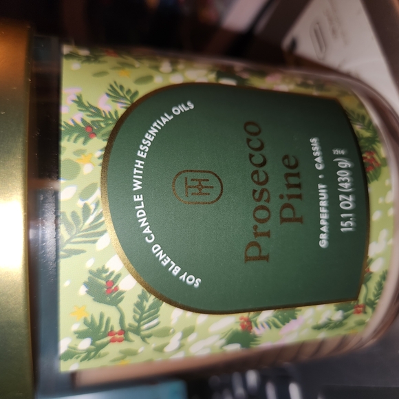 Threshold | Accents | Prosecco Pine Soy Blend Candle Green And Gold ...